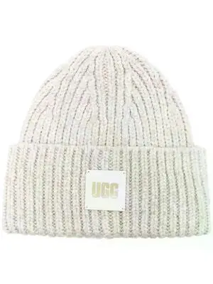 UGG Logo-patch Ribbed-knit Beanie - Grey