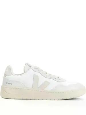 VEJA V-90 Trainers
