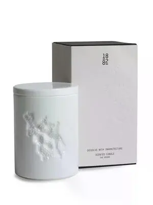 1882 LTD Dissolve Embossed Candle