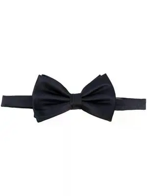 Lady Anne Ties