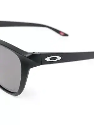 Oakley Square-frame Sunglasses