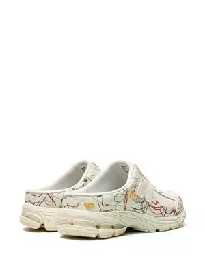 NEW BALANCE X Bryant Giles 2002r Sneaker Mules