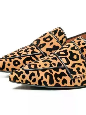 POCHE PARIS Abelle Leopard Print Loafers - Neutrals
