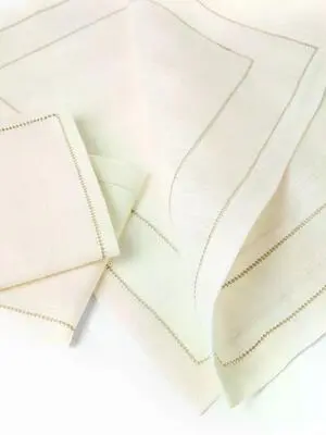 Brunello Cucinelli Runner And Napkins Set