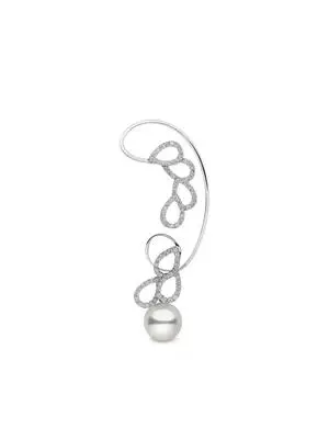 Yoko London 18k White Gold South Sea Pearl And Diamond Earcuff - Silver