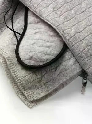 Ralph Lauren Cable-knit Travel Set