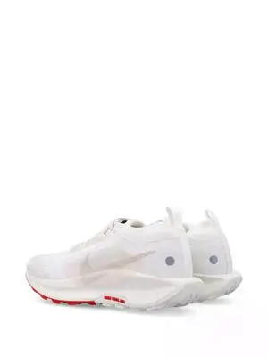 Nike Pegasus Trail 5 Gore-tex® Sneakers - White