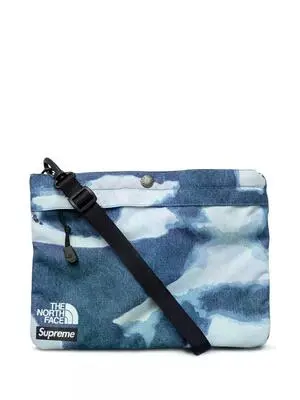 Supreme X The North Face Bleached Denim Print Shoulder Bag - Blue