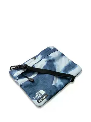 Supreme X The North Face Bleached Denim Print Shoulder Bag - Blue