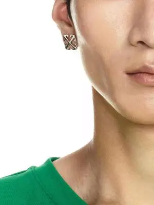 Off-White Arrow Stud Single Earring