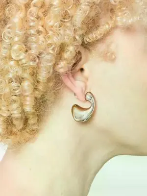 MARIA BLACK Dolphin Earring - Silver