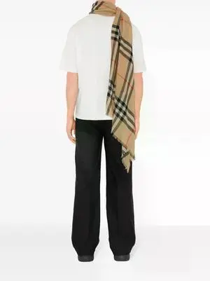Burberry Check Wool Scarf - Neutrals