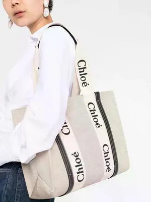Chloé Woody Tote Bag - Neutrals