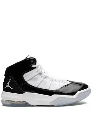 JORDAN Max Aura Sneakers