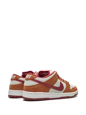 Nike Dunk Low Pro Sneakers - Orange