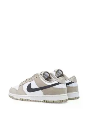 Nike Dunk Low Sneakers - Neutrals