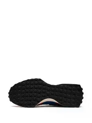 NEW BALANCE 327 Sneakers