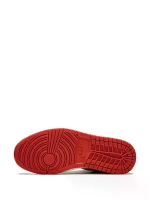JORDAN Air 1 Retro Bred 01' Sneakers - Black