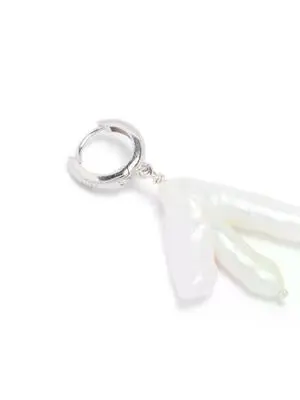 GOHAR WORLD Chicken Foot Pearl Drop Earrings