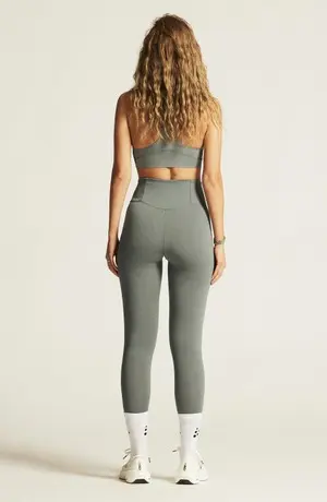 CRAFT Collective 7/8 Leggings - Leaf