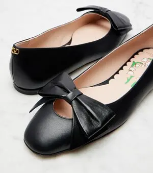 Valentino Garavani Bowow Leather Ballet Flats - Black
