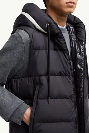 Moncler Cardamine Hooded Down Vest - Black