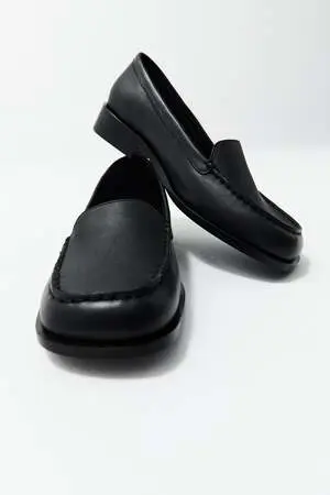 ST. AGNI Classic Loafer
