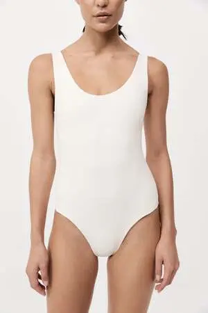 ST AGNI Scoop One Piece - Off White