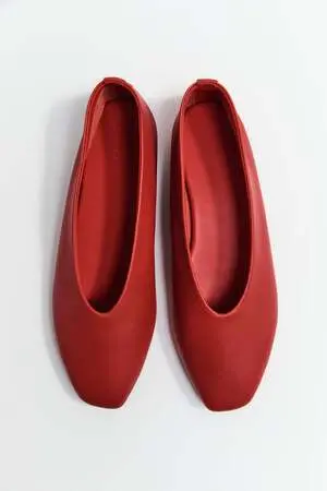 ST. AGNI Soft Glove Lambskin Ballet Flats