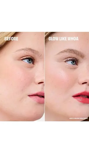 BENEFIT COSMETICS Glow-la-la Highlight Powder - Aurora