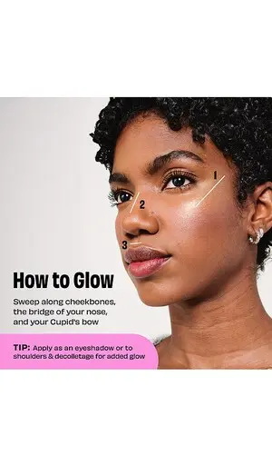 BENEFIT COSMETICS Glow-la-la Highlight Powder - Lumi