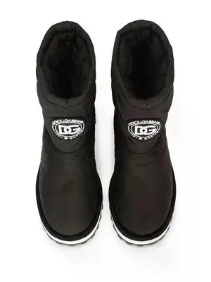 Dolce & Gabbana Quilted Snow Boots With Logo Detail