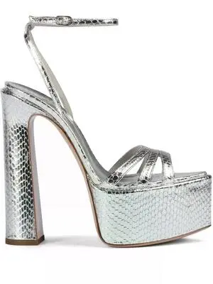Le Silla Casual Sandals For Women