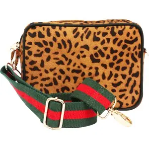 THE ARTISAN & COMPANY Camera Crossbody Bag - Leopard Print