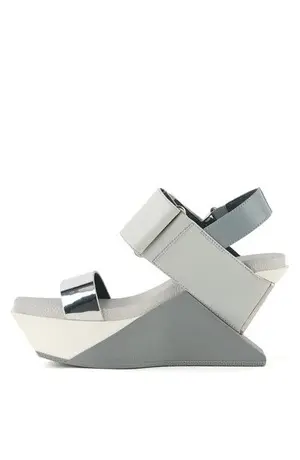 United Nude Delta Wedge Sandal - Irony