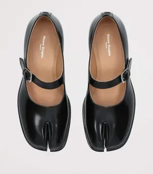 MAISON MARGIELA Leather Tabi Mary Jane Shoes - Black
