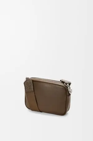 Loewe Small Pebble Messenger Bag - Tundra