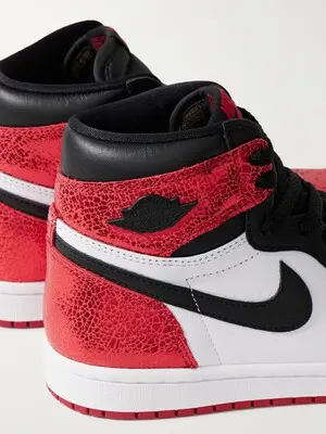Nike Air Jordan 1 Retro High-top Sneakers - Red