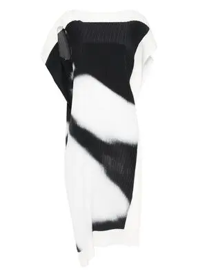 Issey Miyake Shadow Study Midi Dress - Black