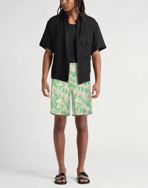 ROBERTO COLLINA Shorts & Bermuda Shorts - Green