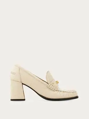 Ferragamo Textured Pumps