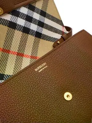 Burberry Cotswolds Wallet - Brown