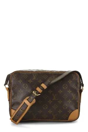 LOUIS VUITTON Monogram Canvas Nile