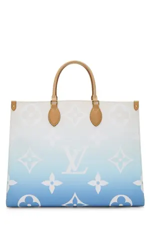LOUIS VUITTON Monogram Giant The Pool On The Go Tote