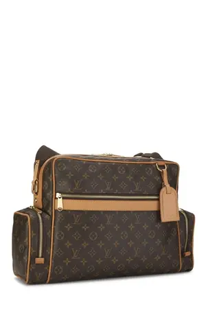 LOUIS VUITTON Monogram Sac Squash Messenger Bag