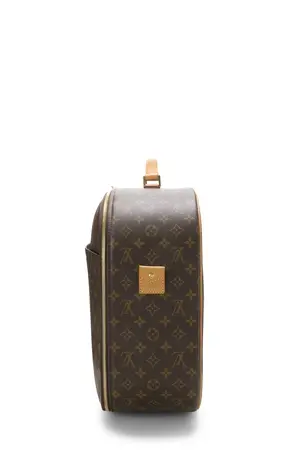 LOUIS VUITTON Monogram Packall