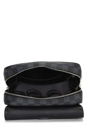 LOUIS VUITTON Damier Graphite Toiletry Kit