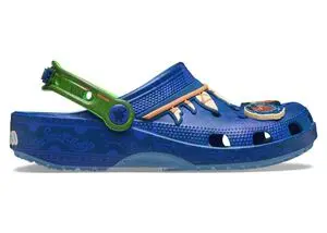 CROCS Classic Clog Disney Moana Maui - Multicolor