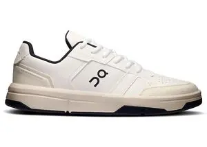 On The Roger Clubhouse Sneakers - White/midnight
