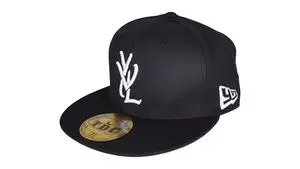 PLAYBOI CARTI Yvl Cap - White/black